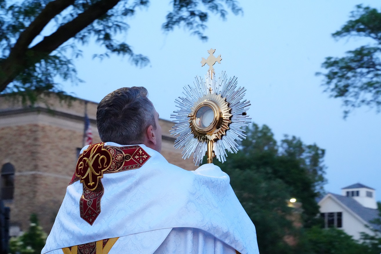 Eucharistic Processions on the Solemnity of the Most Holy Body and ...